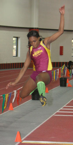 Wisconsin Track OnLine Feature 2010: Milwaukee Ciy Conference Indoor ...